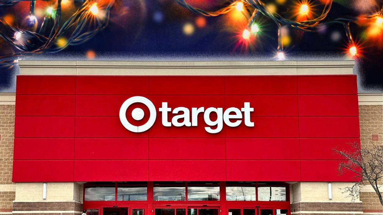 7 Best New Target Christmas Decor Finds Under $10, According to ...