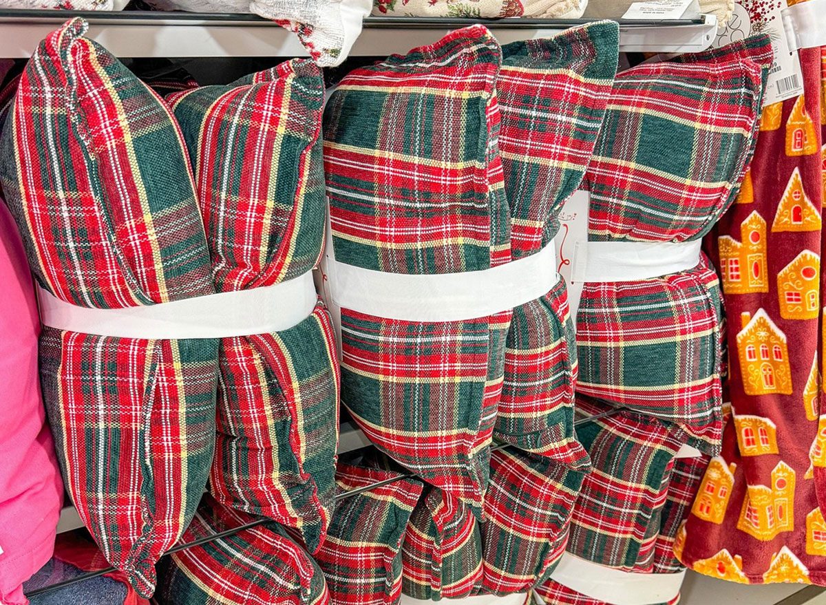 11 Best New HomeGoods Home Finds Flying Off Shelves Right Now