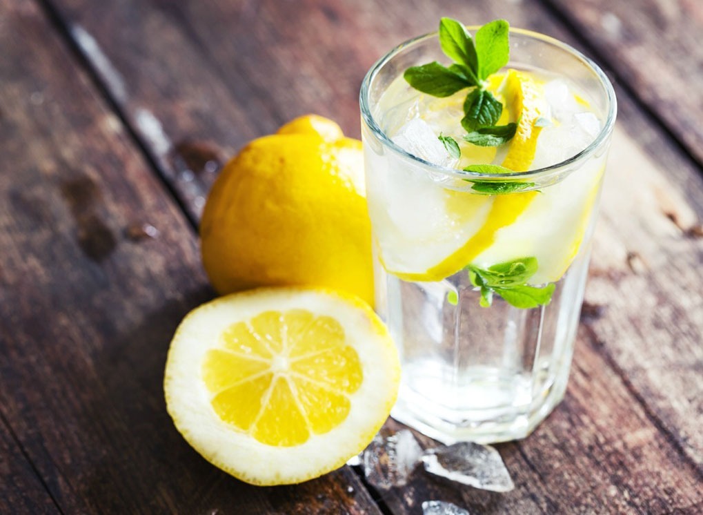 The 50 Ways to Look Younger in Your 50s | Best Life